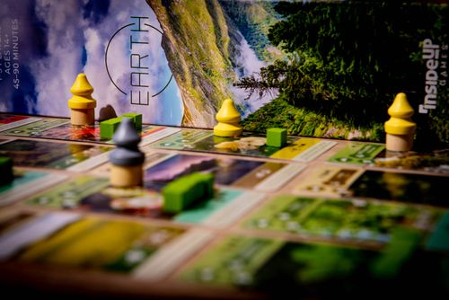 Earth review by boardgamecolors | Earth