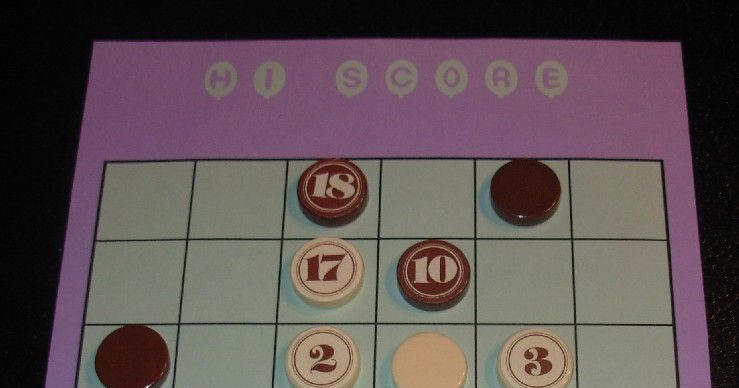Hi Score | Board Game | BoardGameGeek