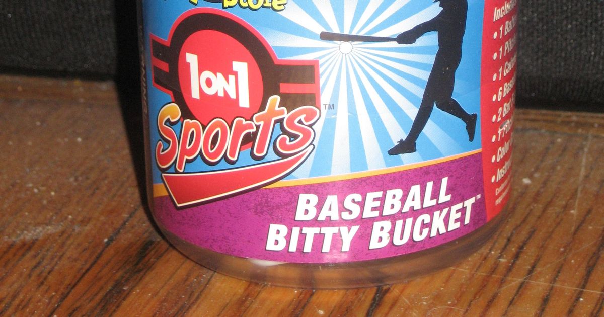 1 on 1 Sports Baseball Bitty Bucket | Board Game | BoardGameGeek
