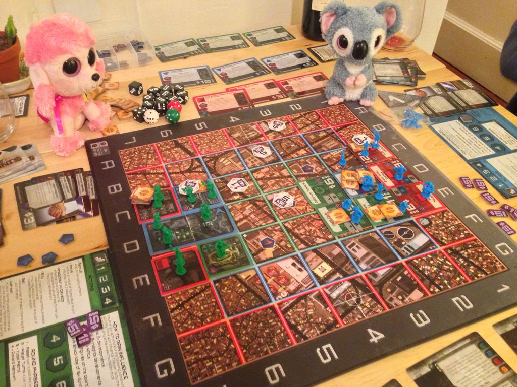Harvey Plays Board Games | BoardGameGeek