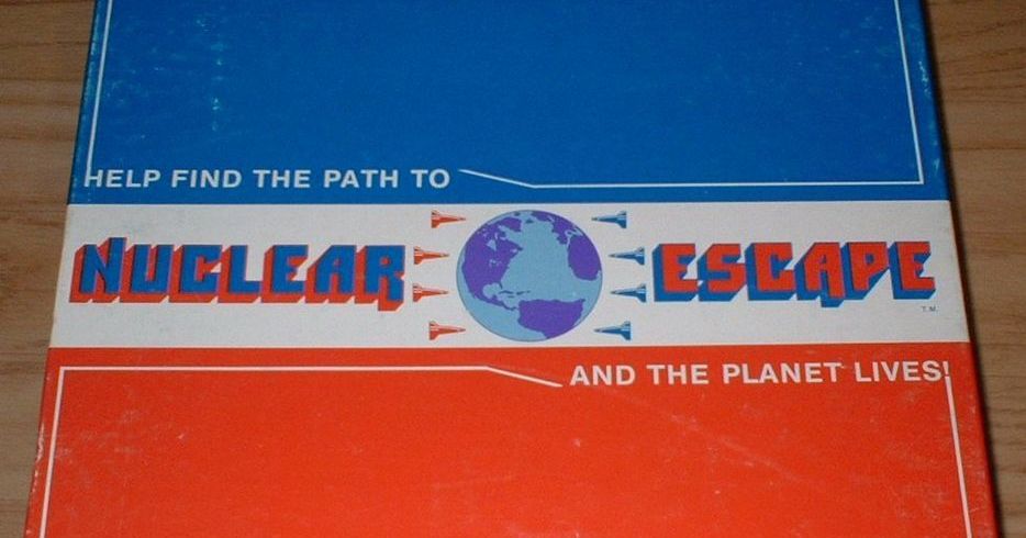 Nuclear Escape | Board Game | BoardGameGeek