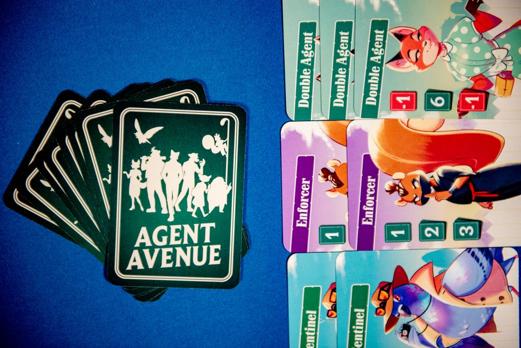 Catch me if you can - "Agent Avenue" review @BoardGameColors | Agent Avenue
