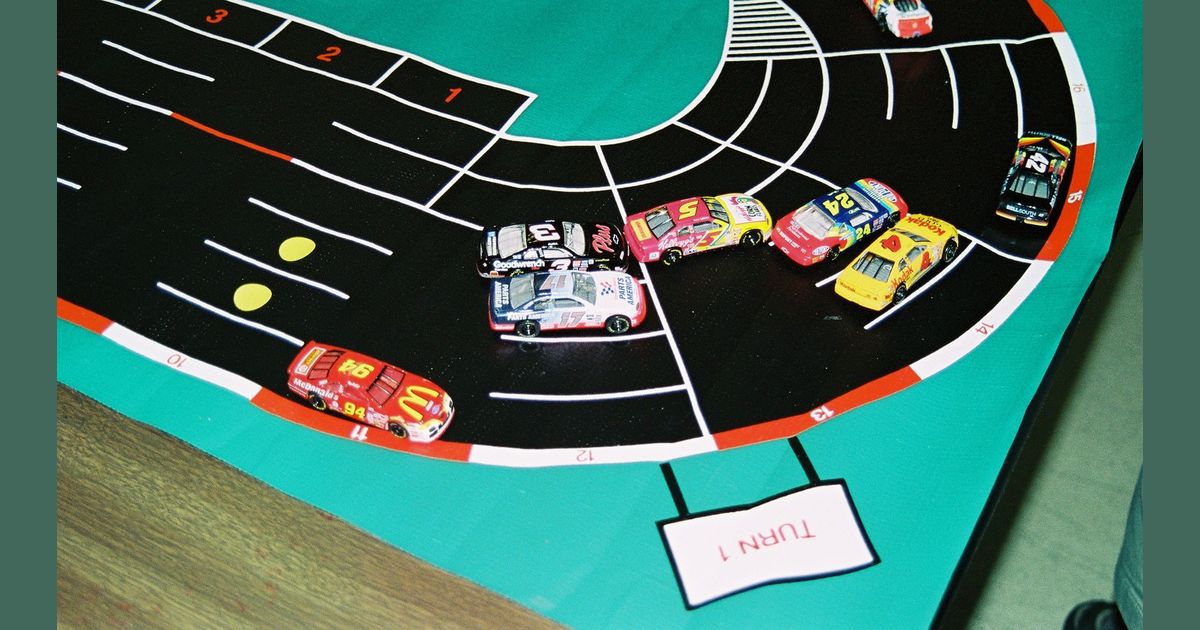 Green Flag Racing | Board Game | BoardGameGeek