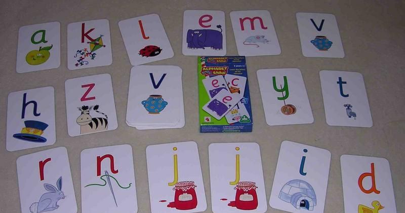 Alphabet Snap | Board Game | BoardGameGeek