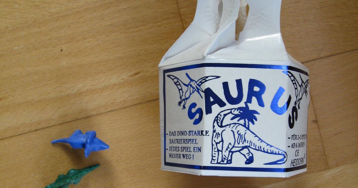 Saurus | Board Game | BoardGameGeek