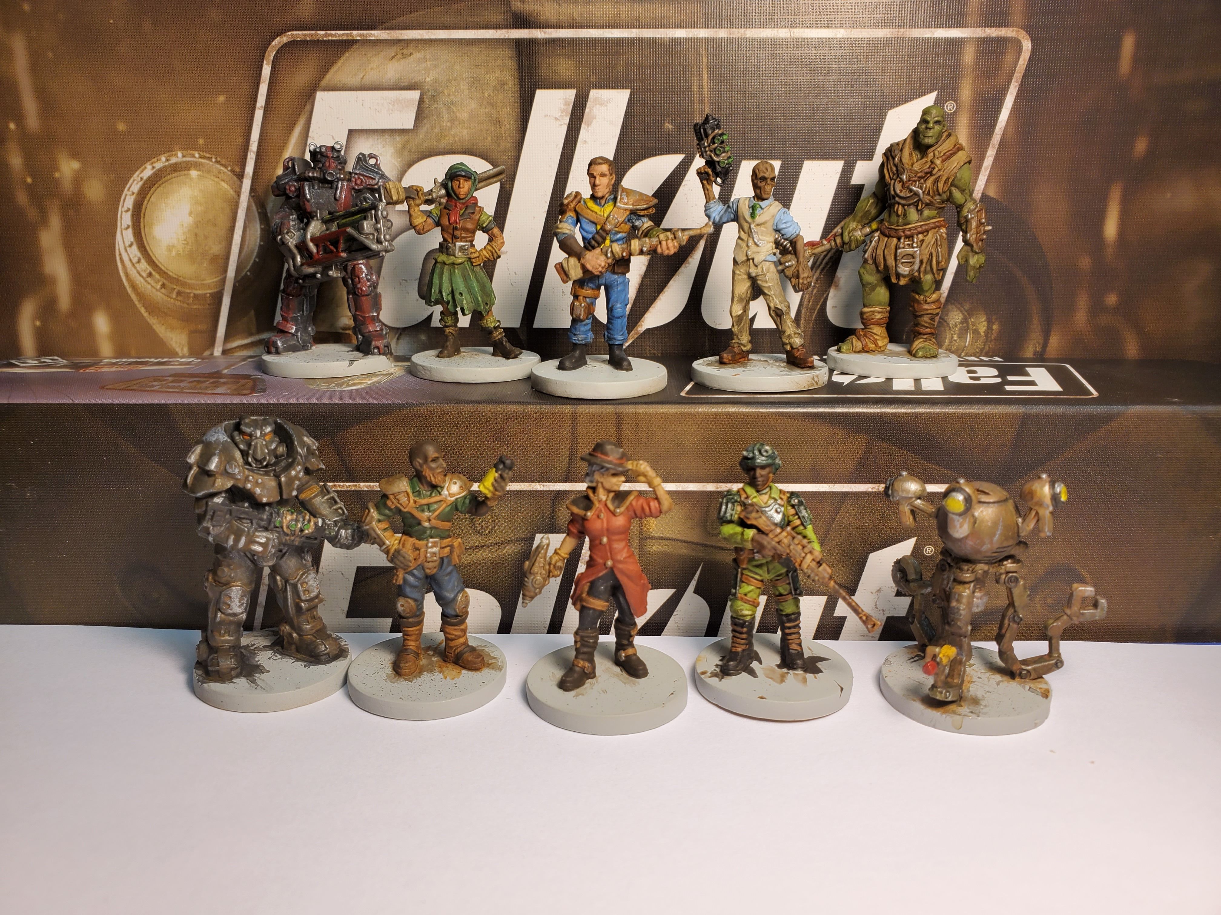 I'm painting the miniatures | Fallout