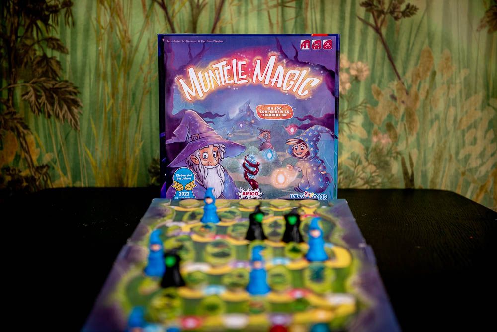 Muntele Magic - @BoardGameColors [Magic Mountain - Romanian Review ...
