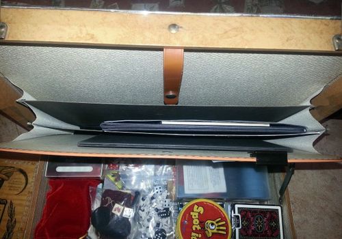 Briefcase Games | BoardGameGeek