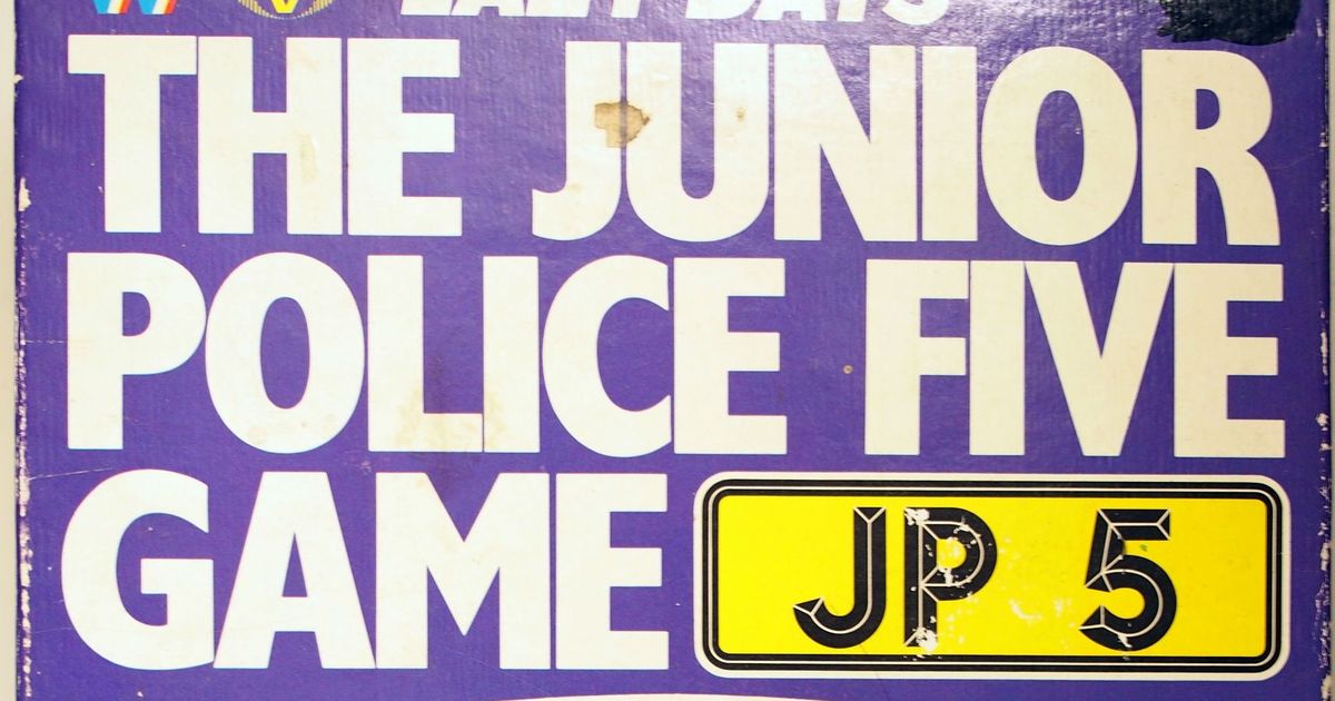 The Junior Police Five Game | Board Game | BoardGameGeek