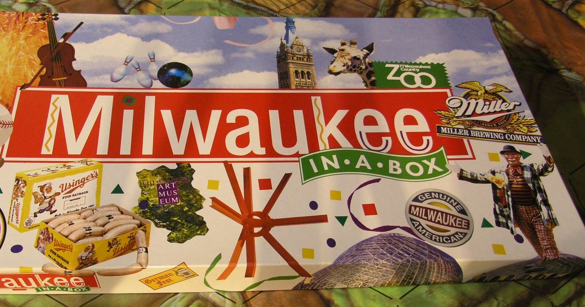 Milwaukee in a Box | Board Game | BoardGameGeek