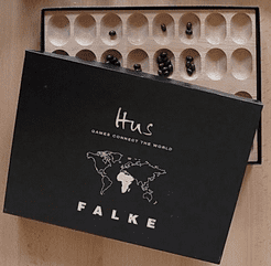 Hus | Board Game | BoardGameGeek