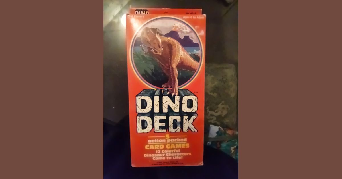 Dino Deck | Board Game | BoardGameGeek