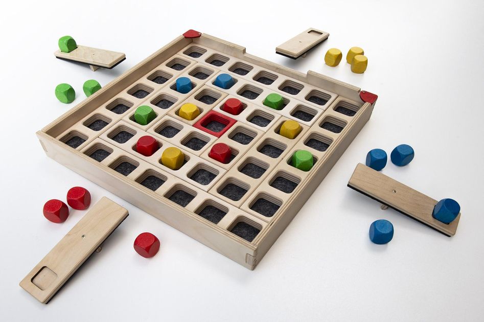 Hopp | Board Game | BoardGameGeek