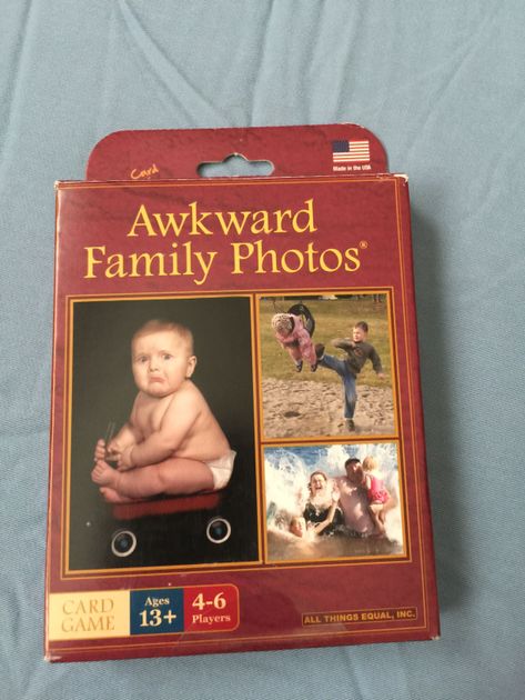 Awkward Family Photos Card Game | Board Game | BoardGameGeek