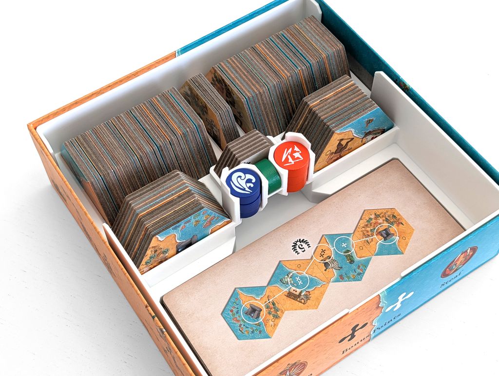 Free 3D Printable Insert for Expansion + Meeples | Land vs Sea