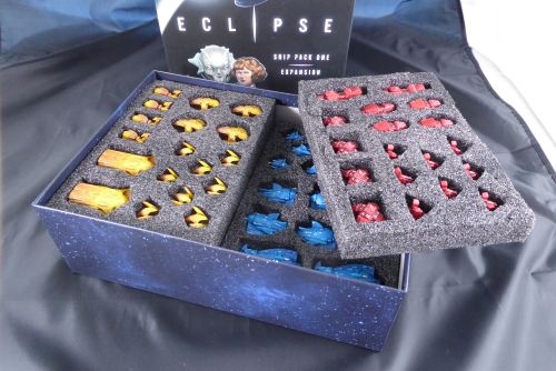 Painted fleet and storage solution | Eclipse: Second Dawn for the Galaxy