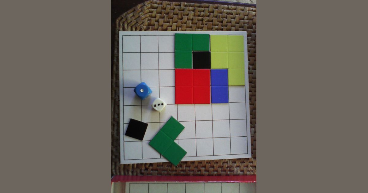 Jiggle | Board Game | BoardGameGeek