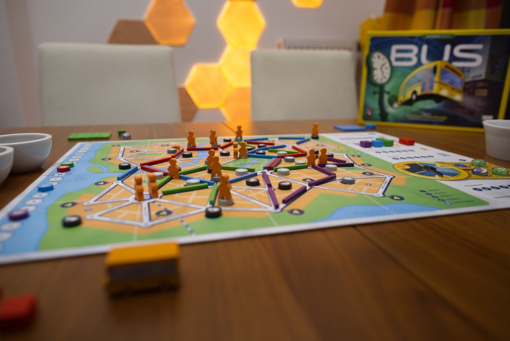 First Impressions of Bus – A Masterclass In Board Game Design | Bus