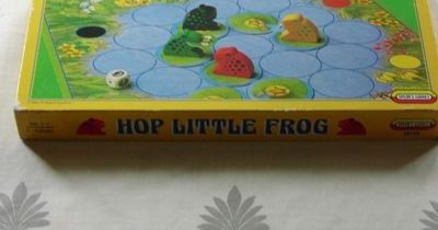 Hop Little Frog | Board Game | BoardGameGeek