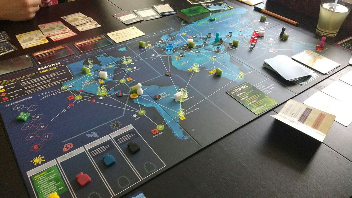 Pandemic Legacy: Season 1 | Image | BoardGameGeek