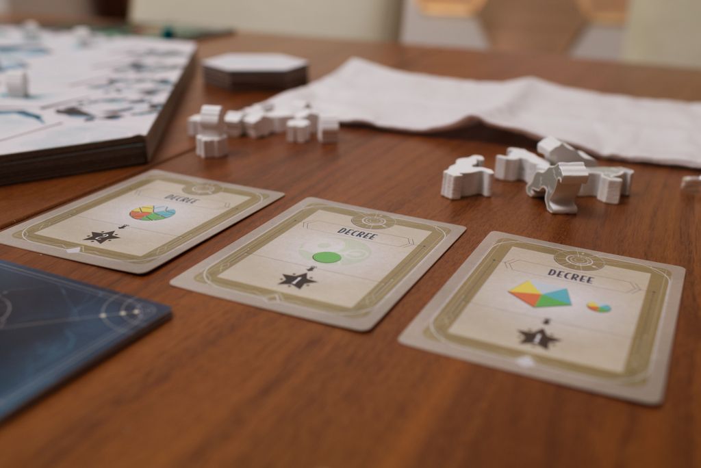 First Impressions of ICE – A Coffee Table Board Game | I C E