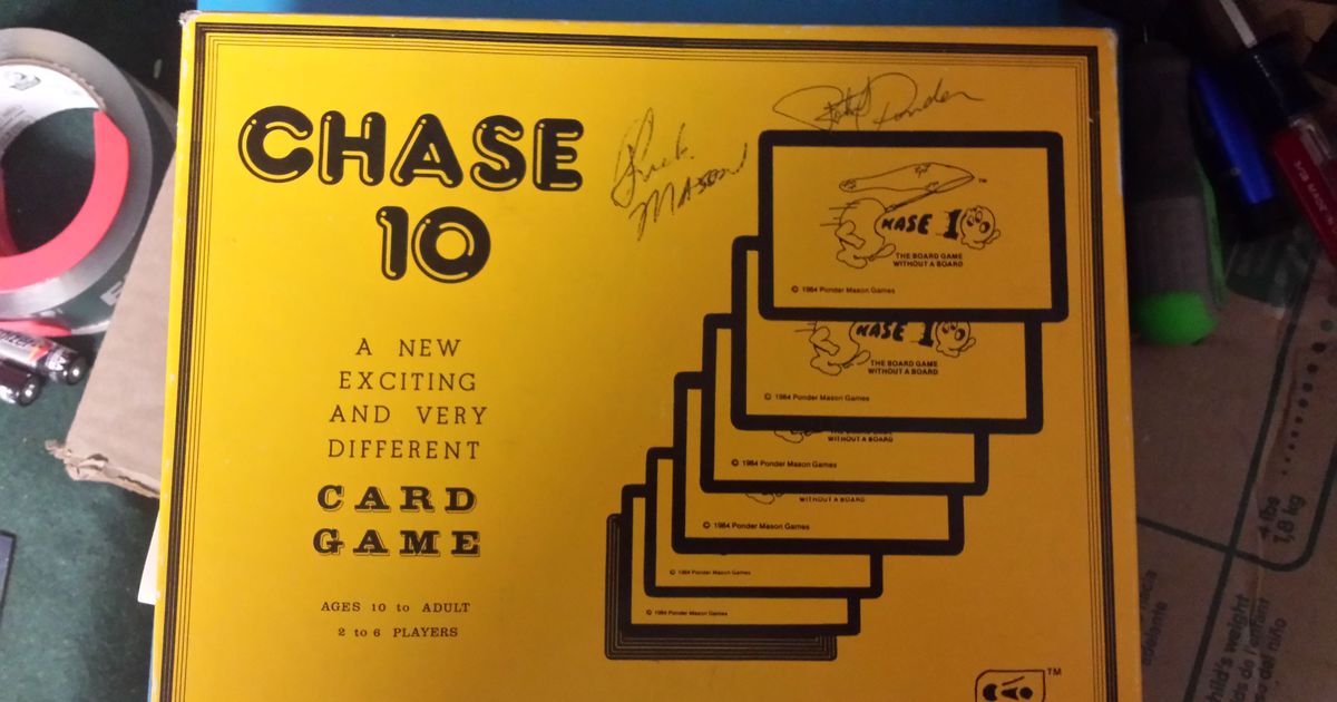 Chase 10 | Board Game | BoardGameGeek