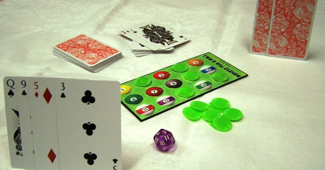 Behind the 8 Ball | Board Game | BoardGameGeek
