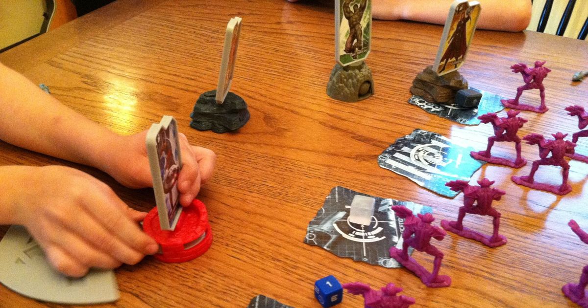 Avengers Mighty Battle | Board Game | BoardGameGeek