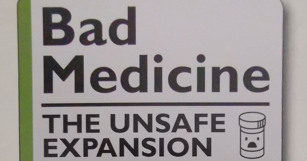 Bad Medicine: The Unsafe Expansion | Board Game | BoardGameGeek