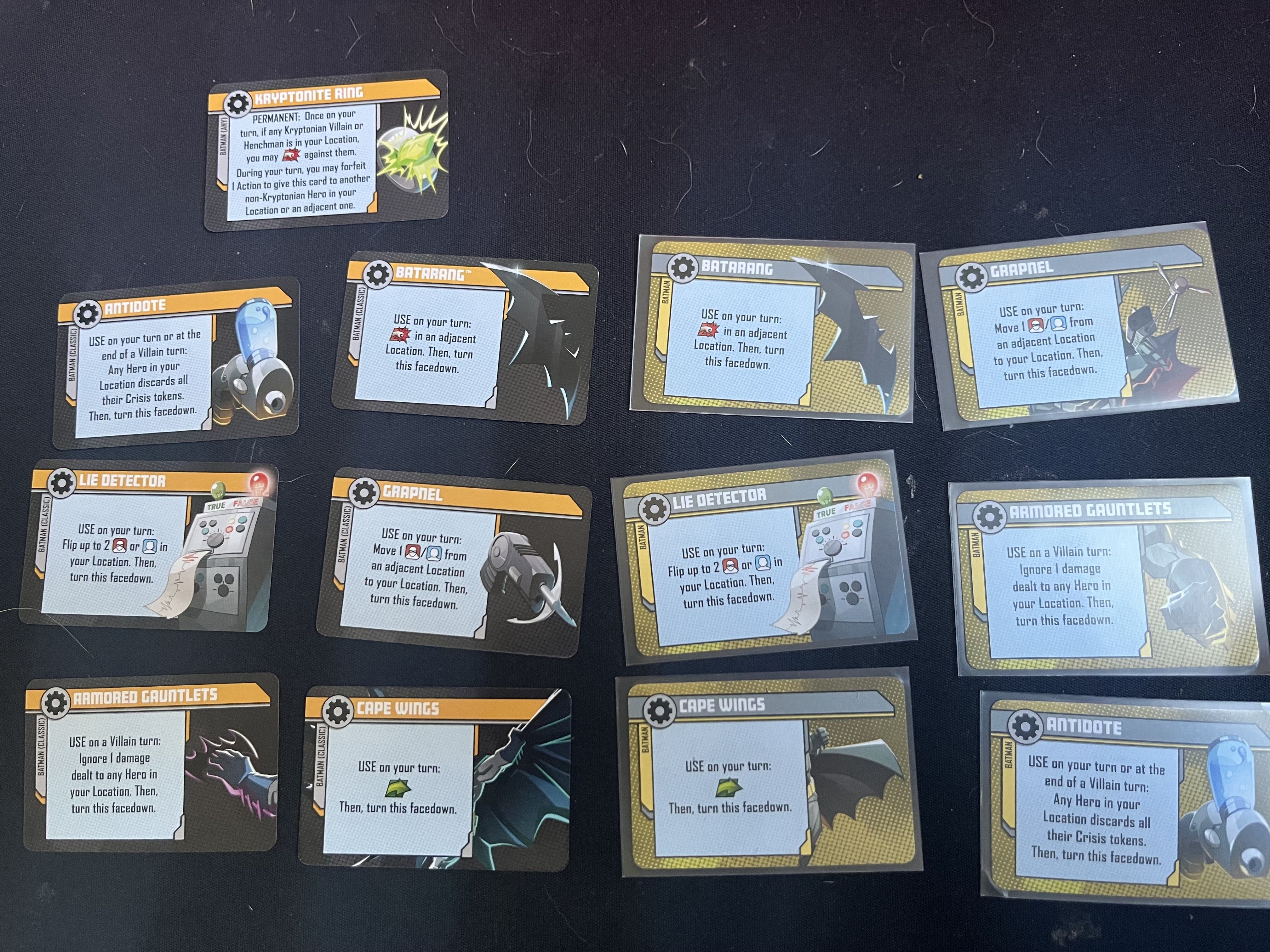 Batman Core vs Batman Hush: Cards Comparison | DC Super Heroes United