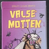 Cheating Moth | Board Game | BoardGameGeek