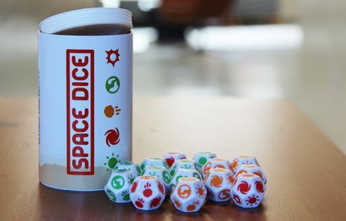 Space Dice | Board Game | BoardGameGeek