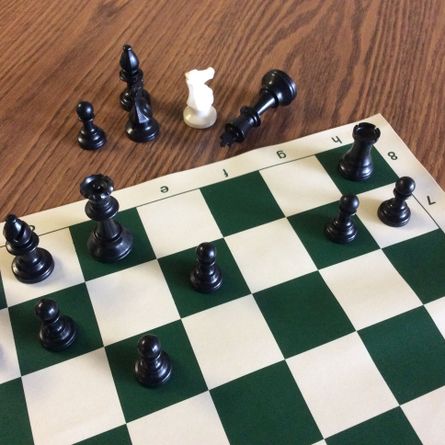 Atomic Chess | Board Game | BoardGameGeek