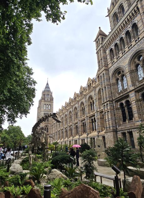 Walking through the streets of SoHo in the rain | This Board Game Life
