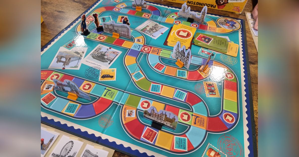 Paddington: Sightseeing Adventures | Board Game | BoardGameGeek