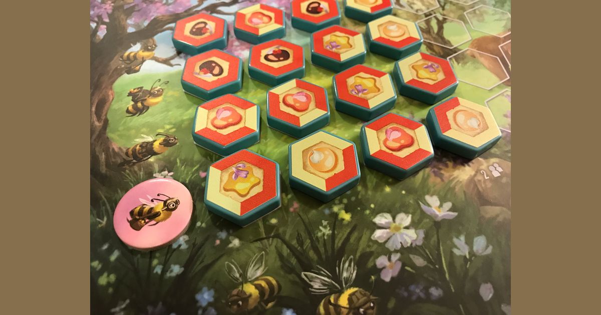 What's All the Buzz About Honey Buzz? Hive Management 101 | Gameward Bound