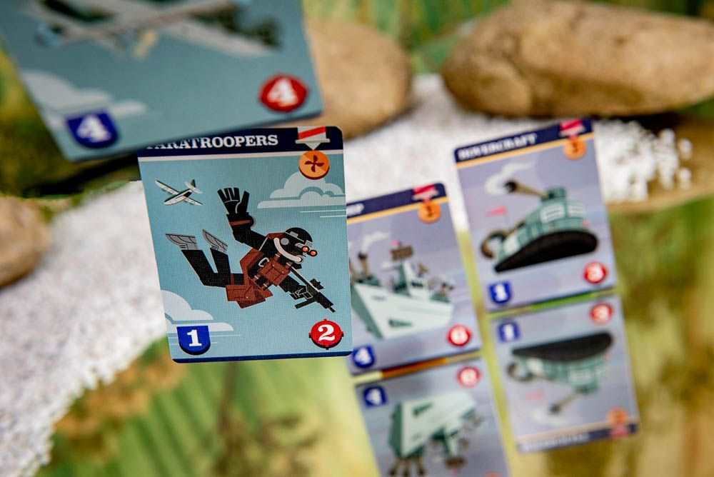 Blytz - Review @BoardGameColors | Blytz