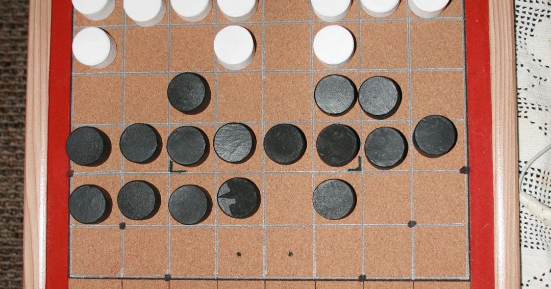 Harlequin Checkers | Board Game | BoardGameGeek