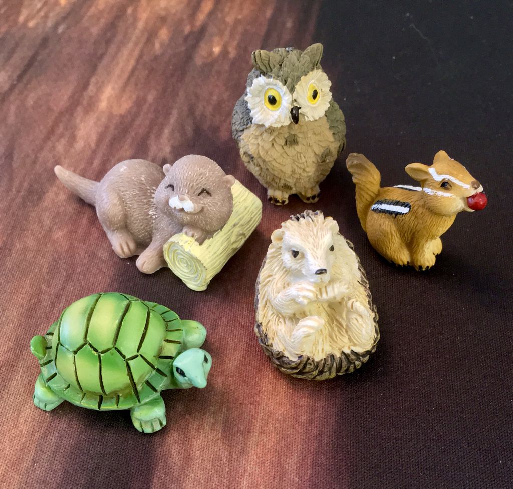 Blinging Out My Copy of Everdell (Meeple Upgrades!) | Everdell