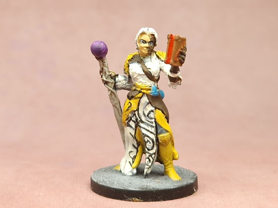 Gloomhaven: Jaws Of The Lion - Voidwarden | Painted Boardgame minis ...