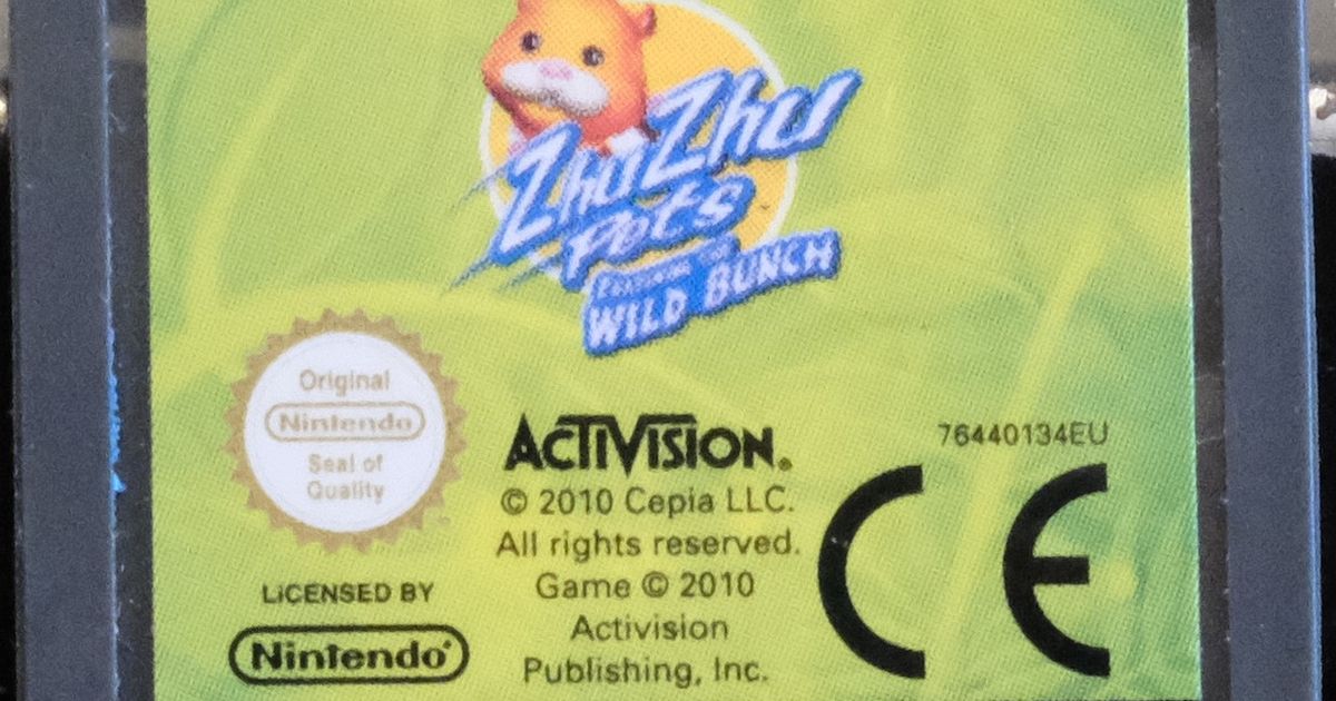 Zhu Zhu Pets 2 - Featuring the Wild Bunch | Video Game | VideoGameGeek