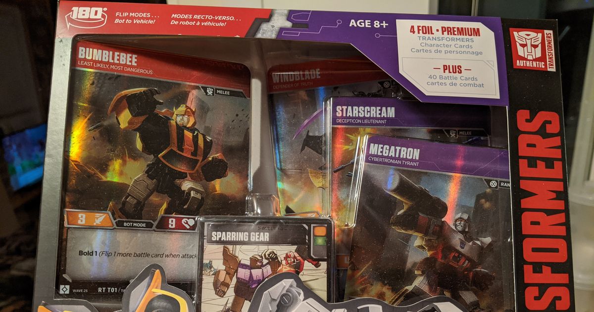 Transformers Trading Card Game: Bumblebee vs Megatron Starter Set ...