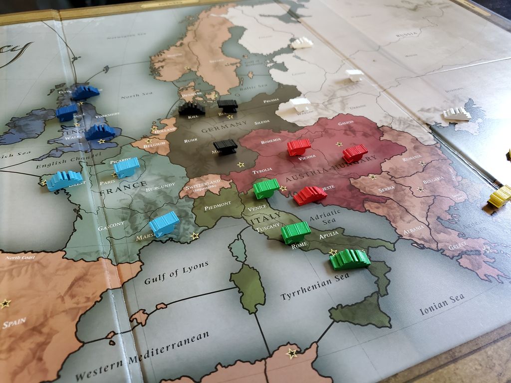 Unboxing the NEW edition of Diplomacy from Renegade Games Studios ...