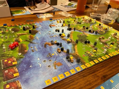 Friday Night Lights | I fold... | BoardGameGeek