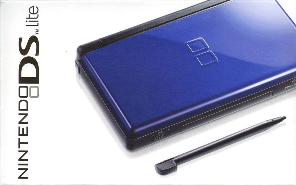 Nintendo DS Lite | Video Game Hardware | VideoGameGeek