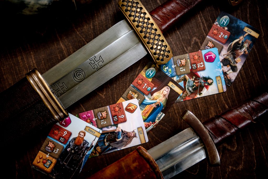 Tiny Epic Vikings - review @BoardGameColors | Tiny Epic Vikings