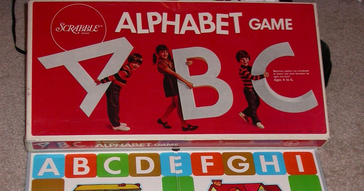 Alphabet Game | Board Game | BoardGameGeek