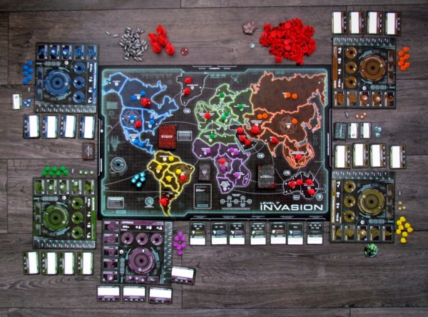 Review #423 by Deskovehry: Level 7 [Invasion] - Creatures from outer ...