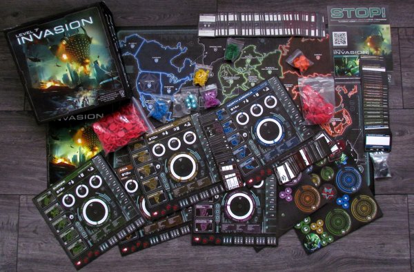 Review #423 by Deskovehry: Level 7 [Invasion] - Creatures from outer ...