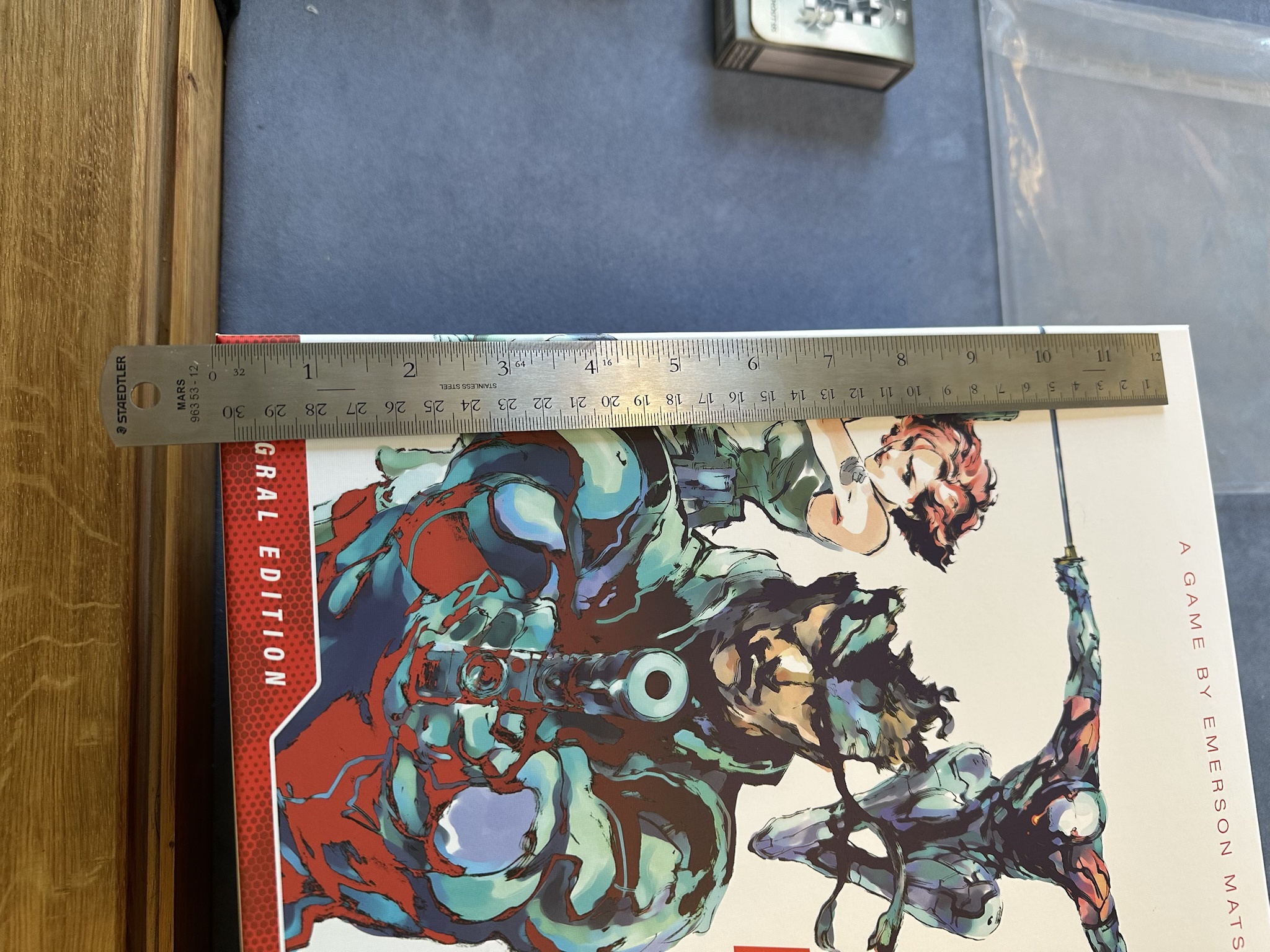 How big is the Integral Edition Box? | Metal Gear Solid: The Board Game